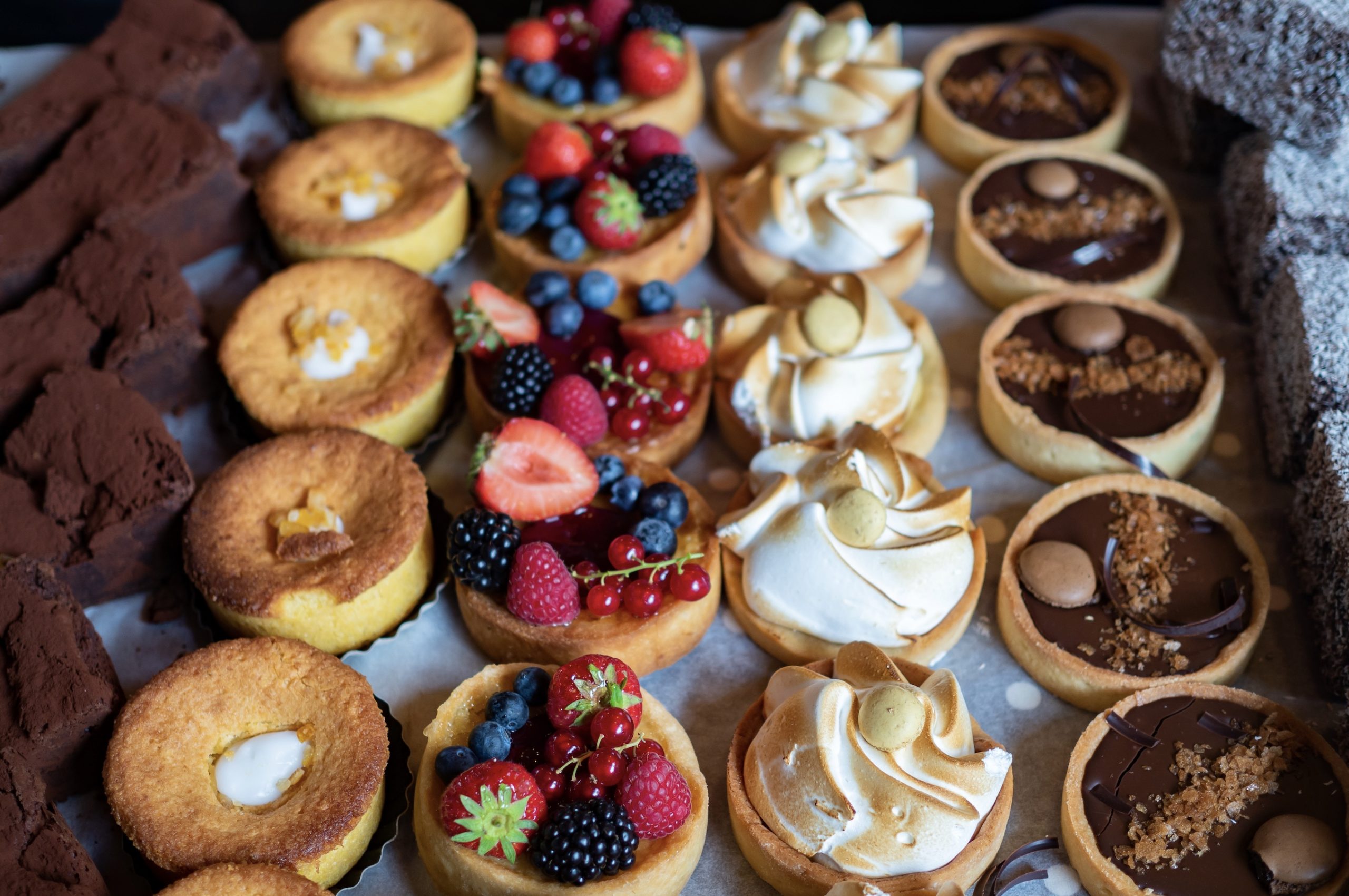 Gourmet Pastry Assortment Luxe - Lala Island Bakery
